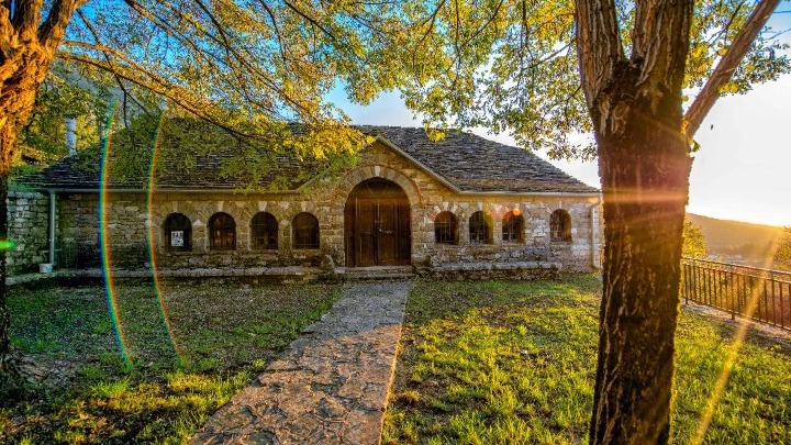 Σκλίβανη, το χωριό της Ηπείρου που αποκαλύπτει την Ιστορία και τον Πολιτισμό της περιοχής – Economix